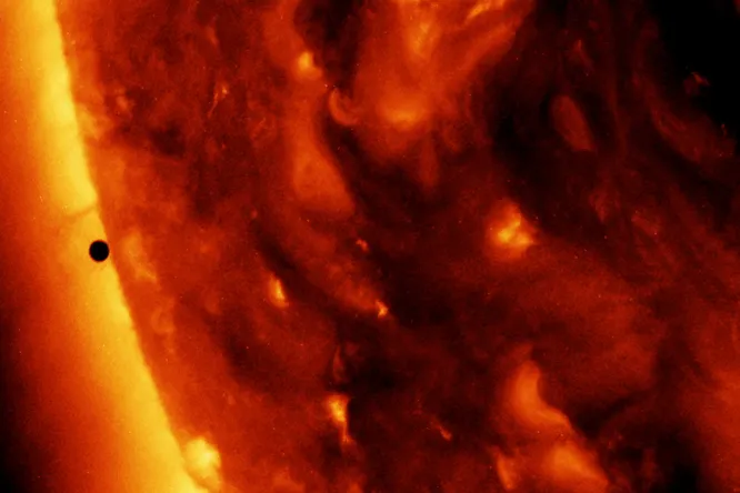 Nu ratați: Transit Mercur pe discul Soarelui