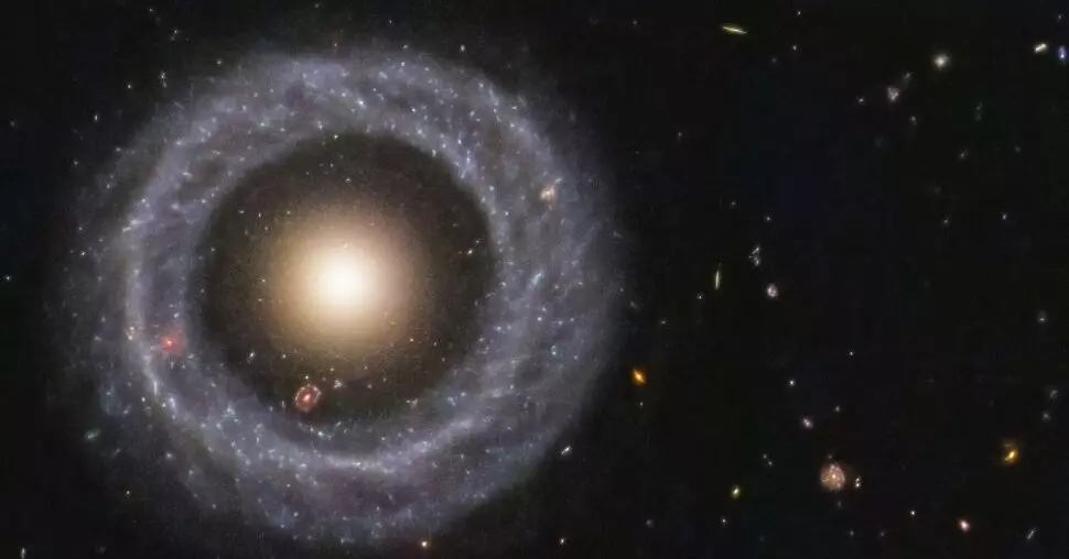 "Hubble" mori një pamje të re të objektit HOG