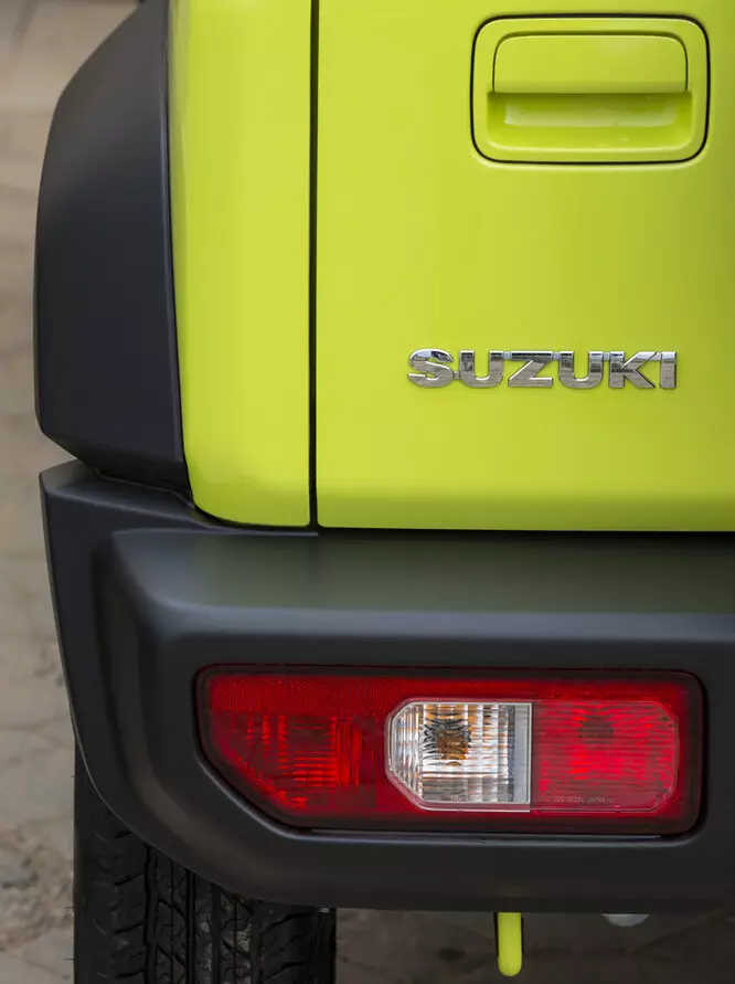 Kevin Costner kimi olun: Suzuki Jimny test edin 1497_10