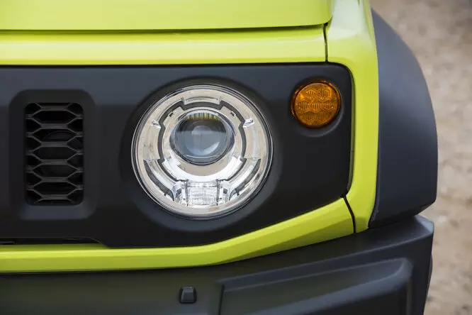 Yiba njengeKevin Costner: Test Suzuki Jimny 1497_9