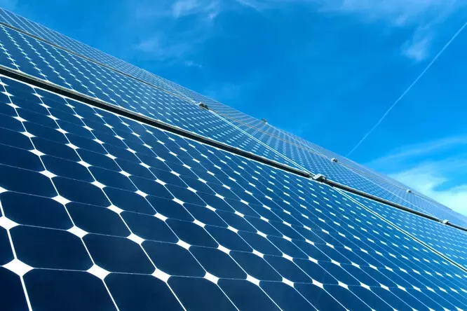 Talált módszer, hogy a PERSUUK SOLAR PANELS stabil: A jövő energiája 163786_2