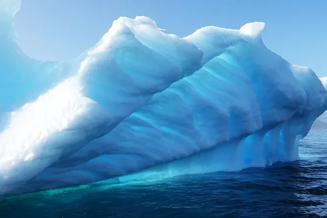 Greenland kehilangan ais lebih cepat daripada yang dijangkakan