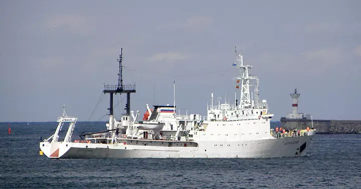 Los marineros rusos encontraron nuevas islas en mares negros, mediterráneos y rojos.