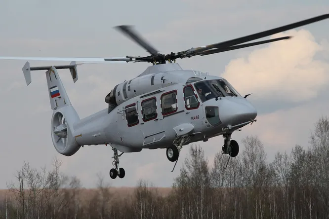 De derde vluchtmonster KA-62 steeg in de lucht