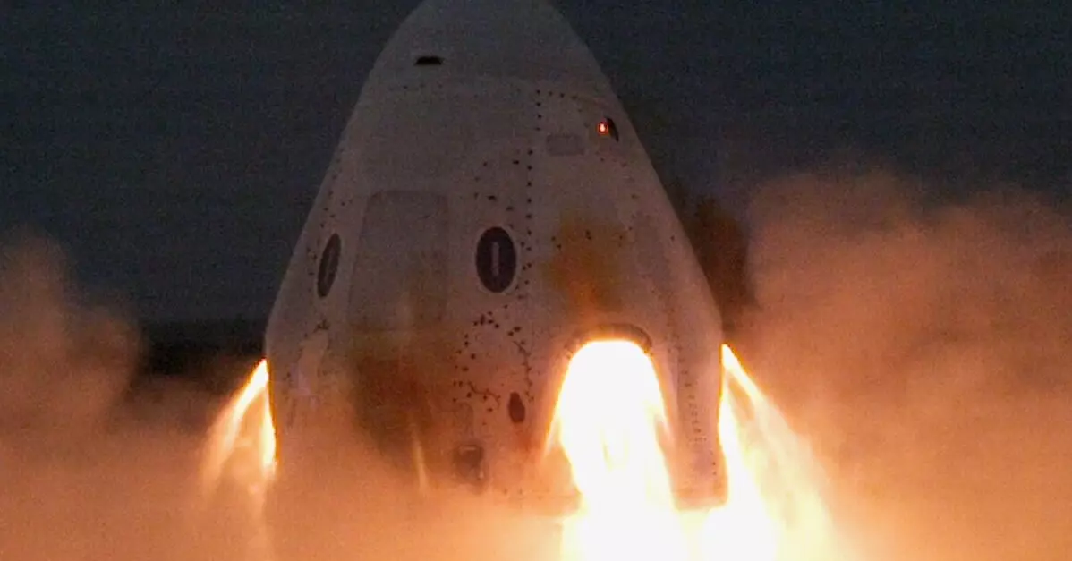 Spacex nahomby dia niaina rafitra iray izay nikapoka ny dragona Crew