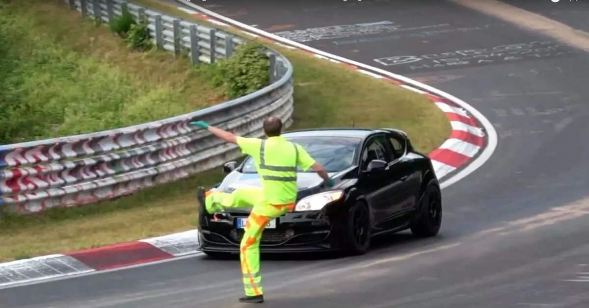 Una selección de razas amateur en Nürburgring.