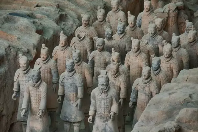 7 faʻafiafiaina mea moni e uiga i le 'au Terracotta Army 312556_2