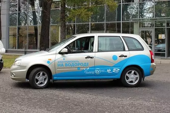 Si Lada Kalina nakadawat usa ka bersyon sa hydrogen 315557_2