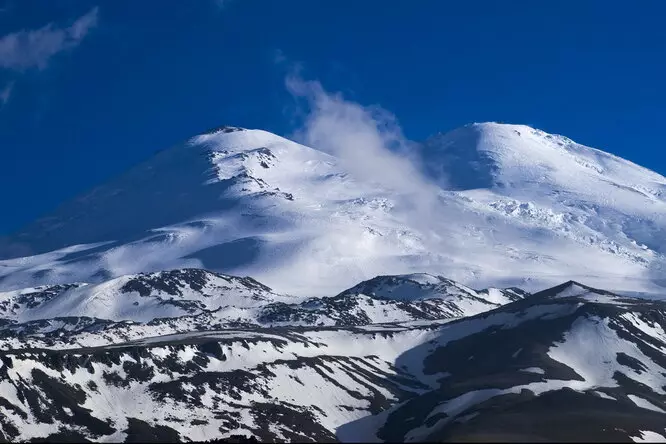 რა უნდა მიიღოს თქვენთან ერთად elbrus? 317394_2