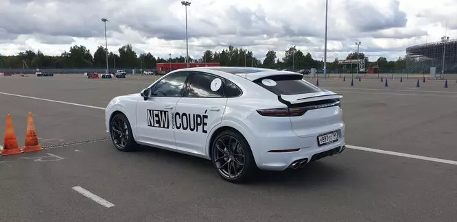 Porsche cayenne coupe