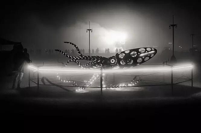 Mechateuthis: Giant Mechanical Squid 324048_3