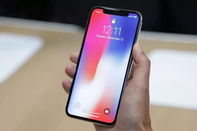 Apple bakal nampik layar LCD 324811_2