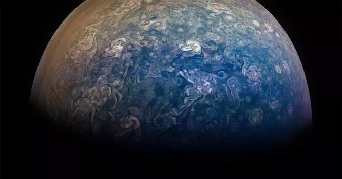 8 most impressive pictures of Jupiter 331156_3