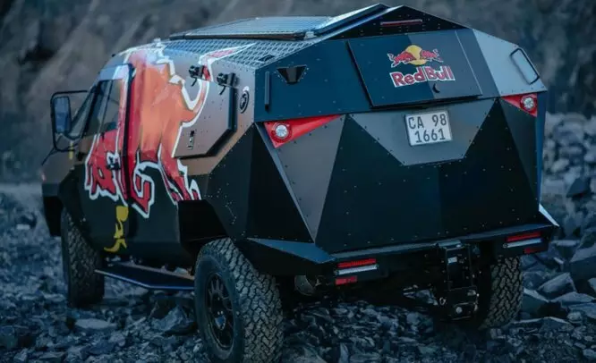 STS-SUV de Red Bull and Land Rover 333539_3