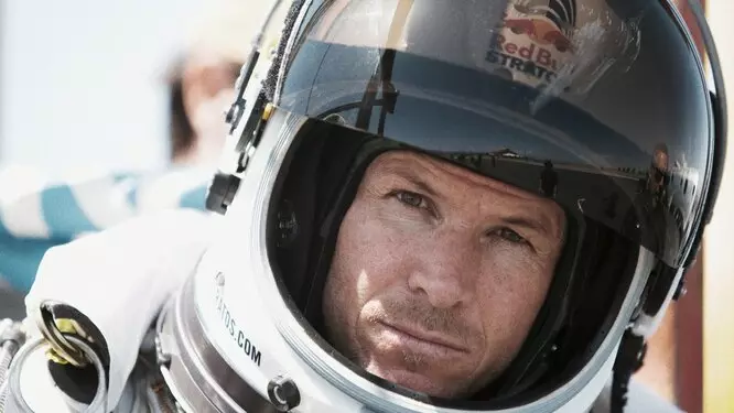 فیلکس Baumgartner.