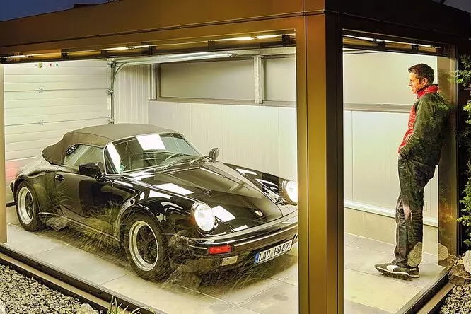 Huis met een aparte ruimte voor je favoriete Porsche 343929_2