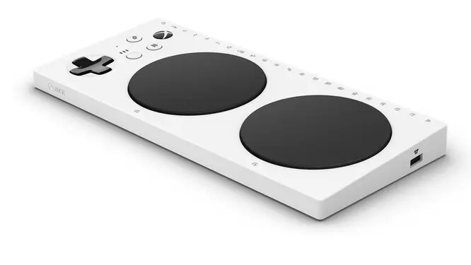 Xbox Adaptive Controller - верасень 2018