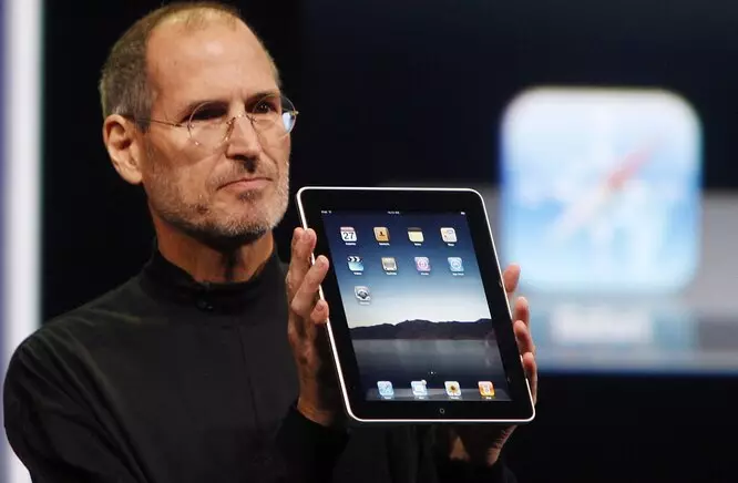 Apple iPad - Aprile 2010