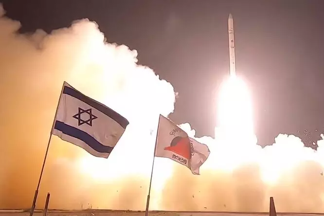 Israel enviou um aparelho orbital espião ao espaço 52479_2