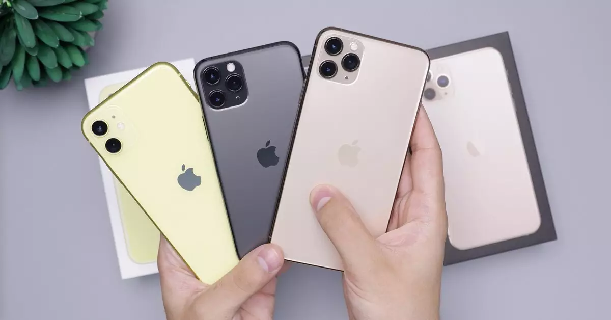 IPhone obrazovky se stanou ještě více a ještě méně